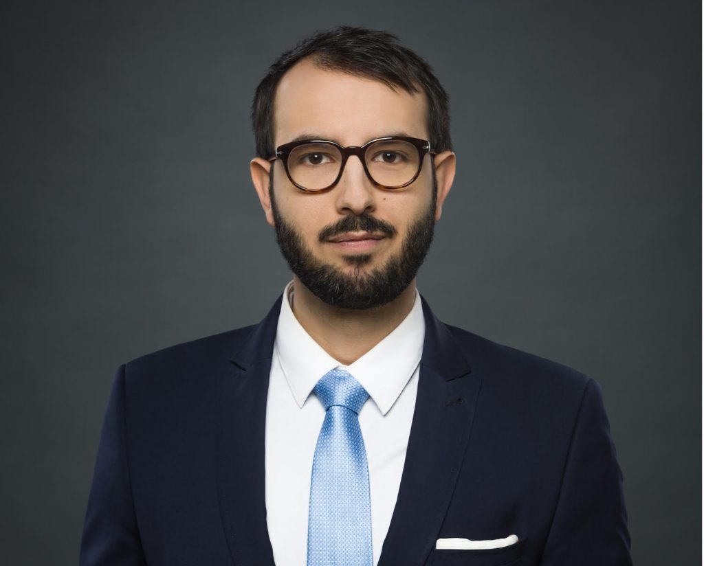 Supporting lawyers: Interview with Roman Kaczynski | Legito